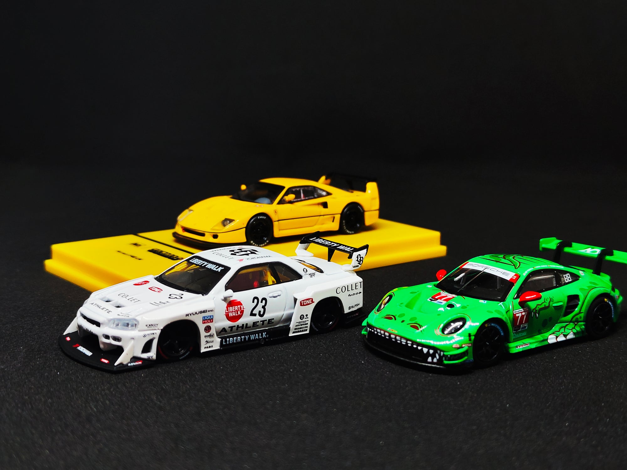 Buy Premium Diecast Cars & Scale Model Cars Online in India | Kollectibles